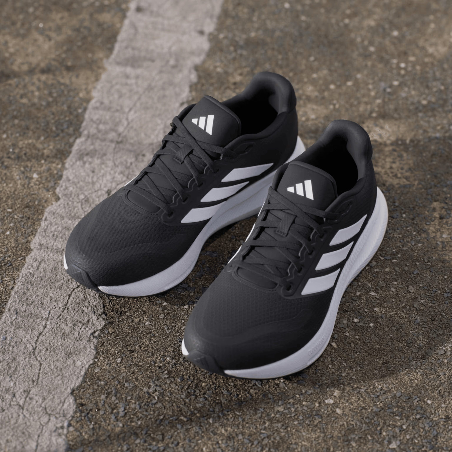 ADIDAS RUNFALCON 5 [IH7758] | OMARJEE